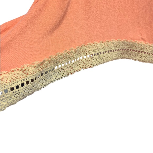 Zenana Outfitters | Tops | Nwt Multiple Sizes Coral Top With Crochet ...